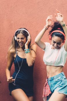 34 Song Lyrics for Best Friends to Share - A Thousand Lights